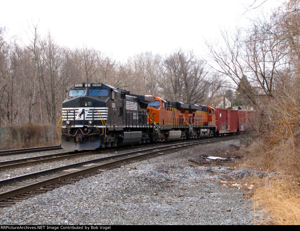 NS 9305; BNSF 6242 and 5766